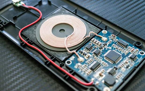 Wireless Charging Explained: Working and Standards